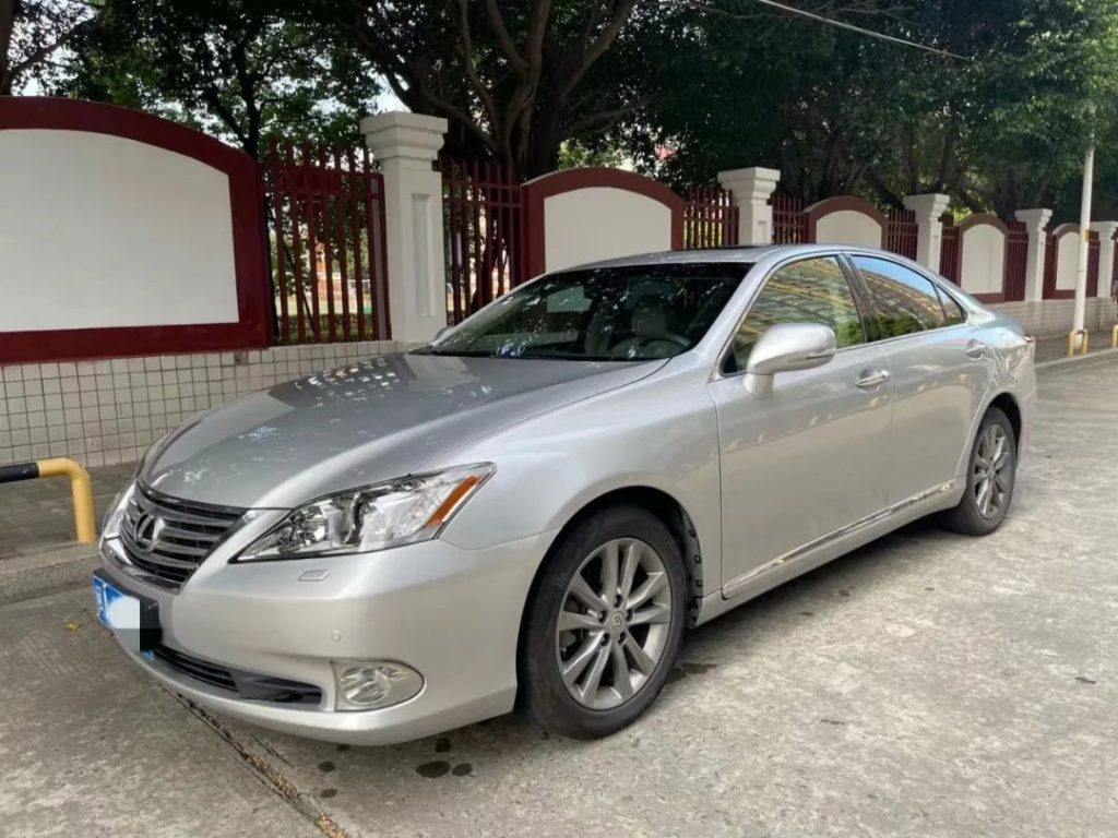 2010款自动豪华版雷克萨斯ES240参数配置和驾驶质感，吊打现在很多伪豪华车 – 丰田汽车网