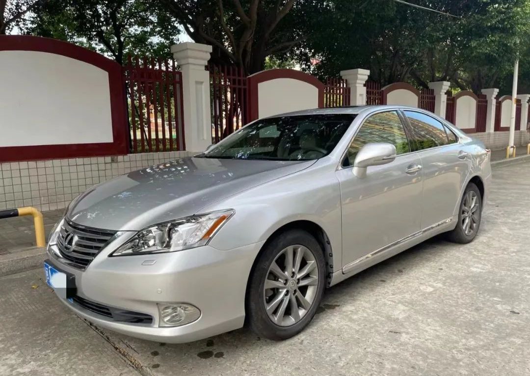 2010款自动豪华版雷克萨斯ES240参数配置和驾驶质感，吊打现在很多伪豪华车 – 丰田汽车网